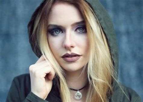 Для меня это за гранью Дженсен Эклс отказался от сцены однополого секса в третьем сезоне