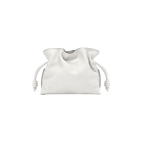 로에베 미니 플라멘코 클러치 인 나파 카프스킨 소프트 화이트 Loewe Kream