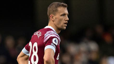 Soucek Needs To Be Very Careful Against United West Ham News