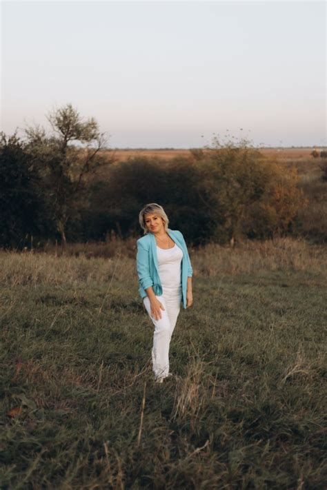 Meet Elena Ukrainian Woman Mirnograd 46 Years Id19640 Profiles