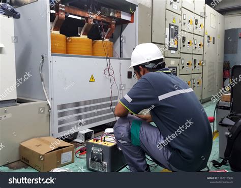 Dry Type Transformer Testing After Installation 스톡 사진 1167916900 Shutterstock Dry Type Transformer Testing After Installation 스톡 사진 1167916900 Shutterstock
