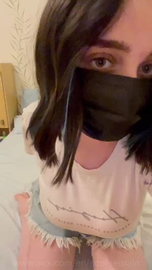 Alicekitty I Want You To Kiss Me Everywhere 😘
