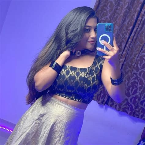 Kavya Satheesan♫♪♩·¸¸·🦄 Kavyasatheesan • Threads Say More