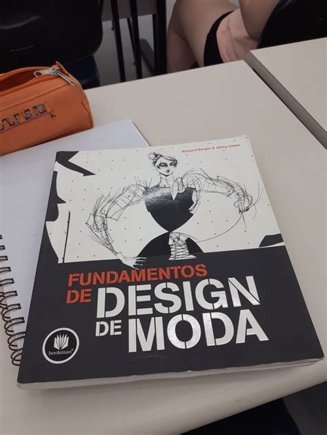 Livros De Moda Para Inspirar Seu Design