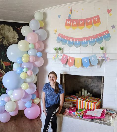 How To Make A Balloon Garland Easy Tutorial For Beginners Merriment