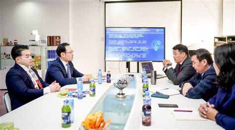 Монгол эрдэмтдийн бүтээлийг эдийн засгийн эргэлтэд оруулахад бодлогоор дэмжинэ Isee Mn