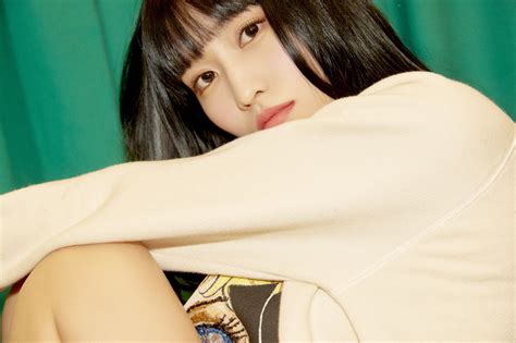 Momo Twice Desktop Wallpapers Wallpaper Cave