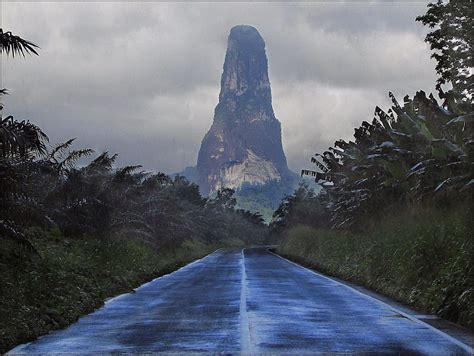 🔥 Pico Cão Grande São Tomé And Príncipe 🔥 R Natureisfuckinglit
