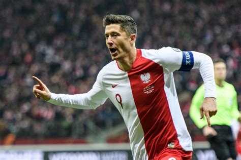 Polska vs Słowacja kto wygra mecz otwarcia Atakujemy 407 PLN w