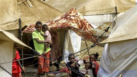 Le nombre de déplacés de force dans le monde atteint le chiffre record de millions