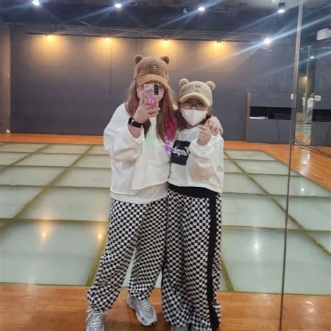 Yongsun Yongsun70 • Threads Say More
