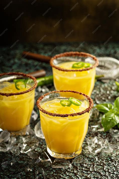 Premium Photo Spicy Mango Margaritas With Hot Pepper