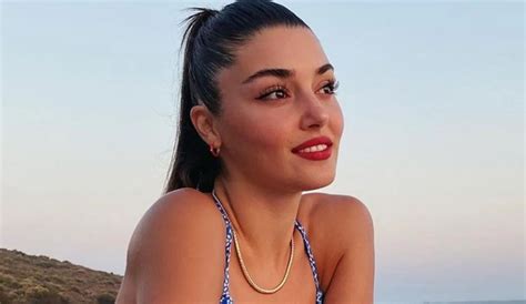 Hande Erçelden Derin Dekolteli Cesur Pozlar