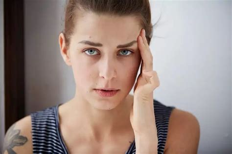 100 Kata Kata Galau Cinta Paling Menyayat Hati Yang Baca Ikutan Mewek