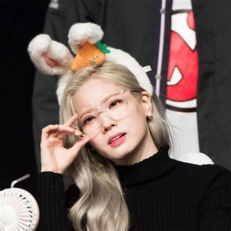 Zero Status 零，一种若即若离的状态，一种低耦合的生活态度。 Iclock开发者 Iclock A Nice Morphing Clock For Me 萌鱼辨色