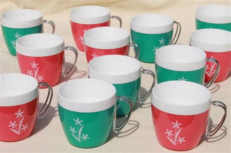 Vintage Thermo Serv Thermoware Insulated Plastic Mugs Unused Set Pink