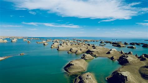 2022乌素特水上雅丹地质公园游玩攻略沙漠中的水上城堡（水上雅丹）【去哪儿攻略】
