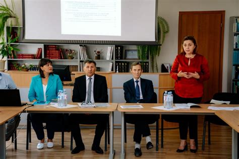 Lansarea monografiei Dezvoltarea politicilor pe piața muncii din