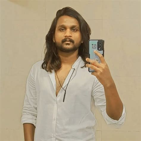 Ii Kuttyrowdy On Threads
