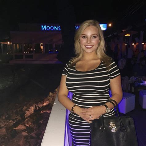 Busty Women Rachael K