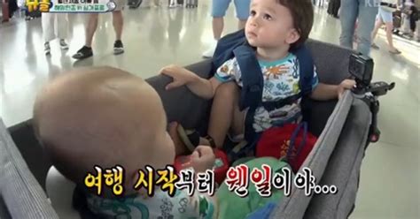 슈돌 샘 해밍턴 싱가포르서 인터뷰 제안 받아 윌벤져스 팬 많더라