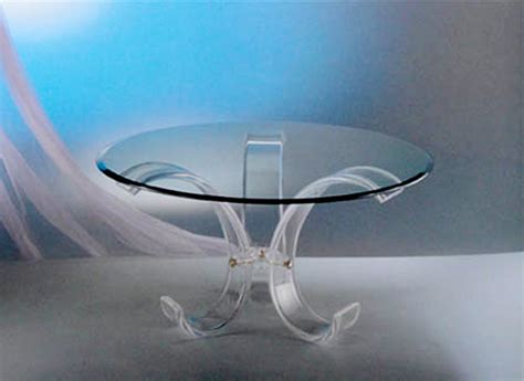 Dining Table In Plexiglass ‘luna Round Cast Acrylic Furnishings