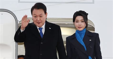 尹 Uae·스위스 순방 마치고 귀국“경제인들과 함께 뛰었다”