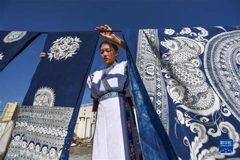 新华全媒 丨“蜡染姑娘”回乡传承非遗技艺 荆楚网 湖北日报网