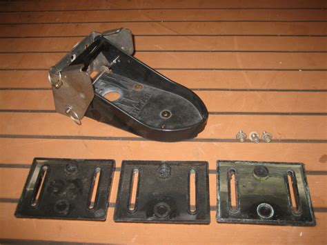 Airmar Tm260 Tm265 Transom Mount Transducer Mounting Bracket Hardware