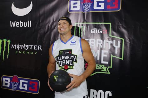 Why Did Rob Gronkowski Retire Did Patriots Legends Age Catch Up To Him
