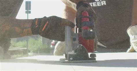 Xcel Energy Employees Volunteering To Build Homes For Veterans Cbs