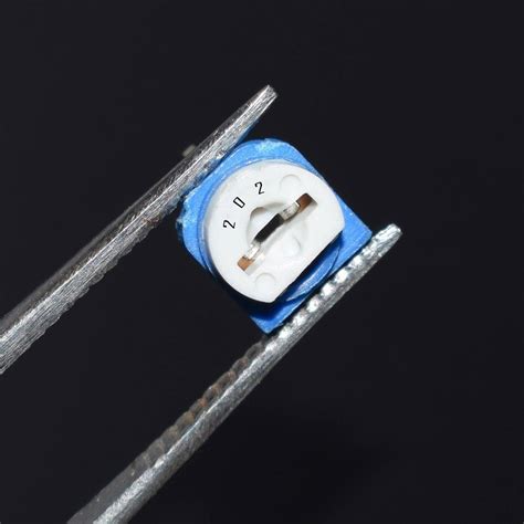 2k Ohm Vertical Pcb Preset Variable Resistor Trimmer Rees52