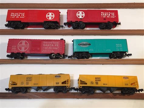 Vintage N Scale ARNOLD Rapido Lot Of Used Box Cars