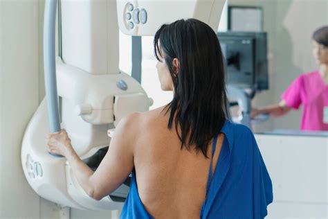 Mammograms At 40 Breast Cancer Screening Guidelines Spark Debate Wusf
