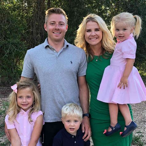 Where Is Elizabeth Smart Now 23 Years After Her Abduction Inside Her