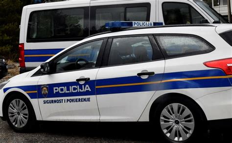 Slobodna Dalmacija Teška prometna nesreća u Dugopolju sudarila su se