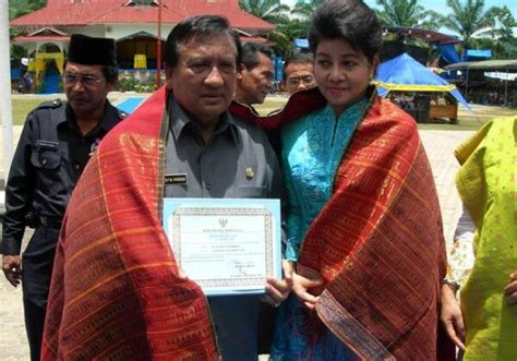 Rudolf Pardede Gubernur Sumut Ke 16 Tutup Usia