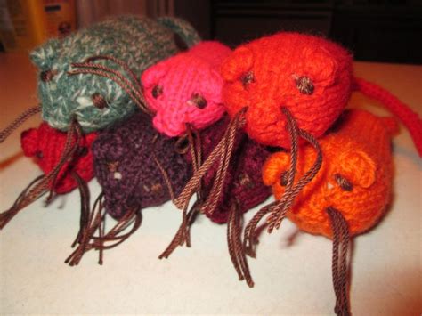 Wool Catnip Mice Knitted By Suzannesstitches Organic Catnip Etsy