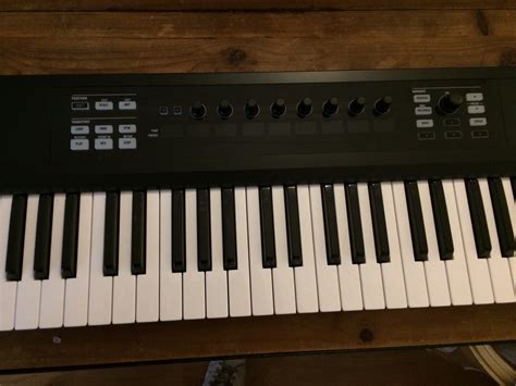 Ni Komplete Kontrol 61 Nraguitar