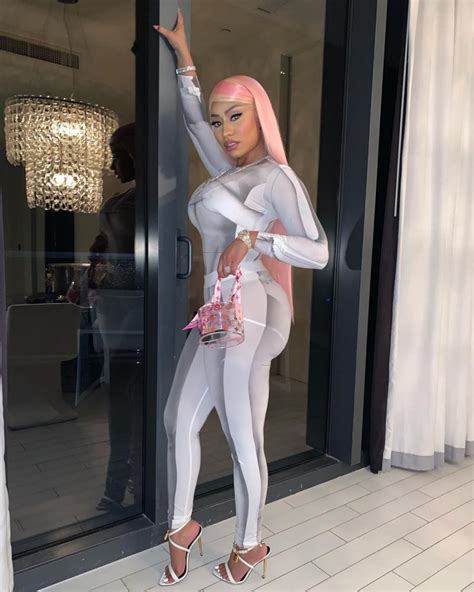 Nicki Minaj Nip Slip Of The Day