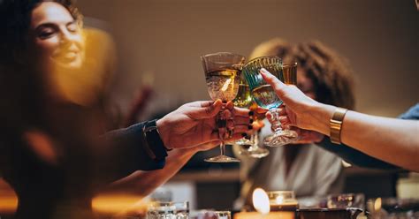 Sip In Style With These 7 Unique Wine Glasses Dailybreak