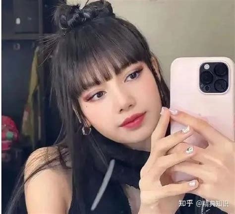 顶流女星Lisa加盟夜总会表演脱衣舞她缺钱吗 知乎