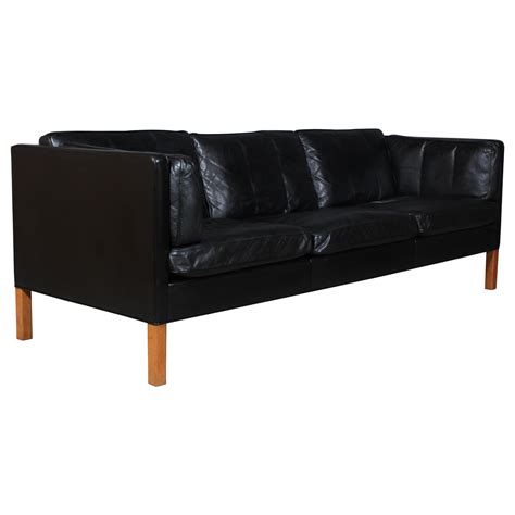 Børge Mogensen Orange Leather Three Seat Sofa 1960s For Sale at 1stDibs