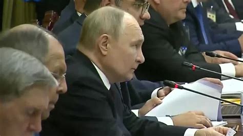 普京会晤越南国家主席凤凰网视频凤凰网