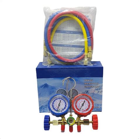 Brass Manifold Gauge Set Application Water Engineering At Best Price