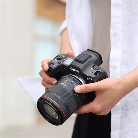 Mirrorless Vs DSLR In Why DSLRs Are Dead And What To Buy Instead