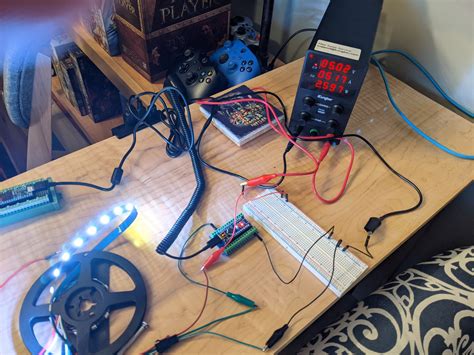 Ws2812b Led Strip Works When Powered From Nano But Not From External