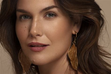 ⊛ Modelo Anne Van Den Berg 【portfolio Online】 Agencia Madmodels