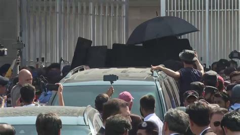 Pakistans Ex Pm Khan Leaves Court After Hearing Youtube