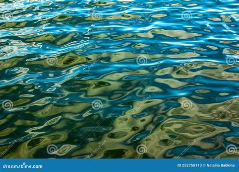 Fondo De Textura De La Onda De Agua Superficie De Agua Ondulada Durante La Puesta De Sol Luz